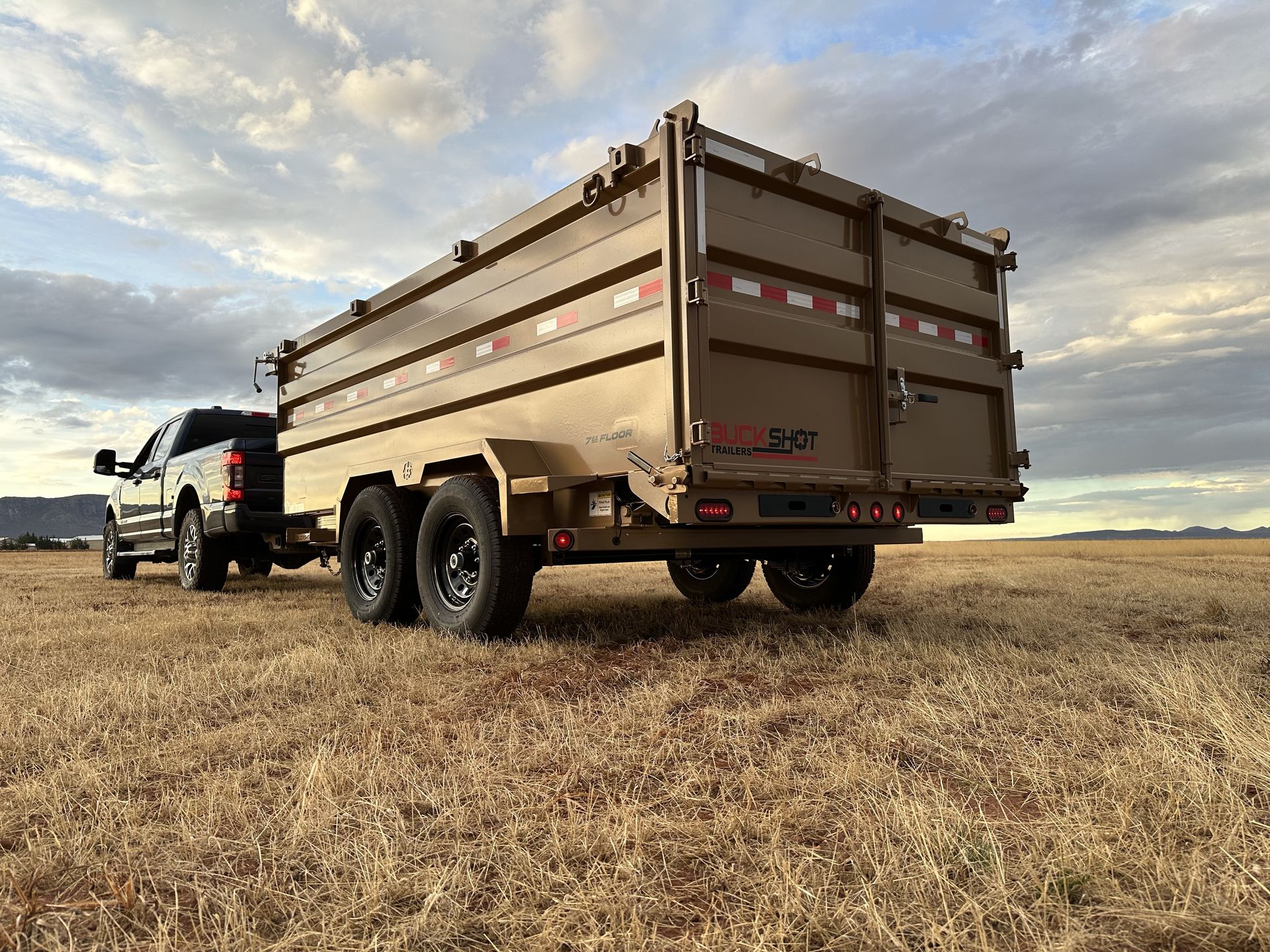 Buckshot Bumper Pull Dump Trailer – Durable and High-Quality