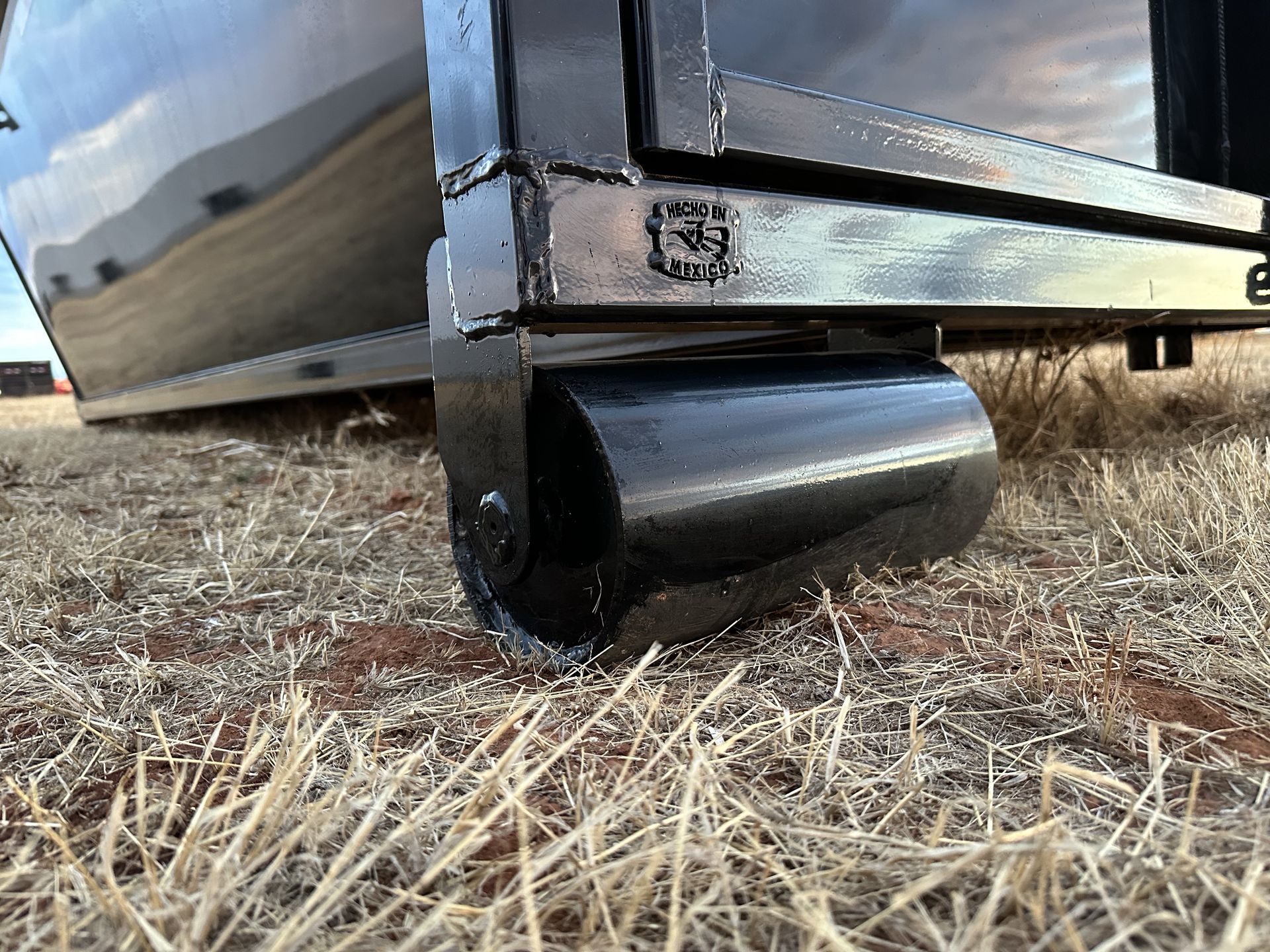 Durable Roll Off Dumpster for Waste Management - Buckshot Trailers